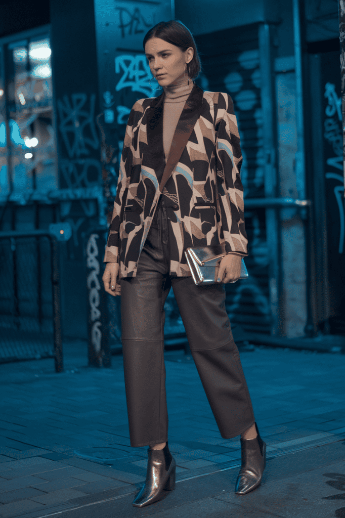 25 Ways to Style Blazers: Unleash Your Chic with These Outfit Ideas