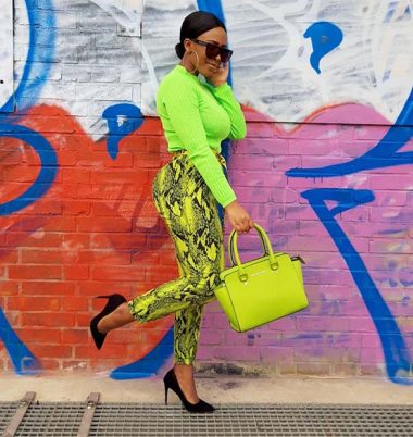 21 Bright Neon Outfit Ideas for Summer